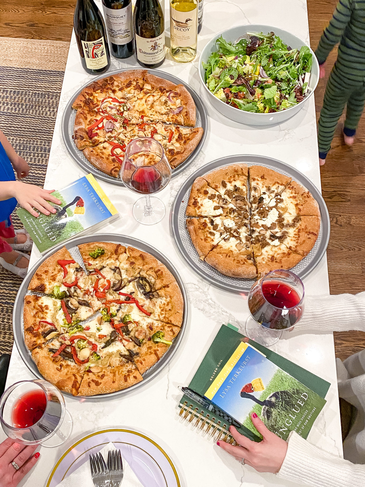 How to Form a Women's Community Group