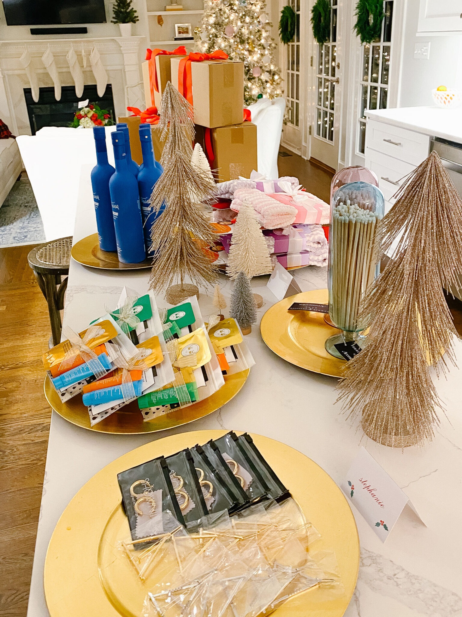 How to Form a Women's Community Group