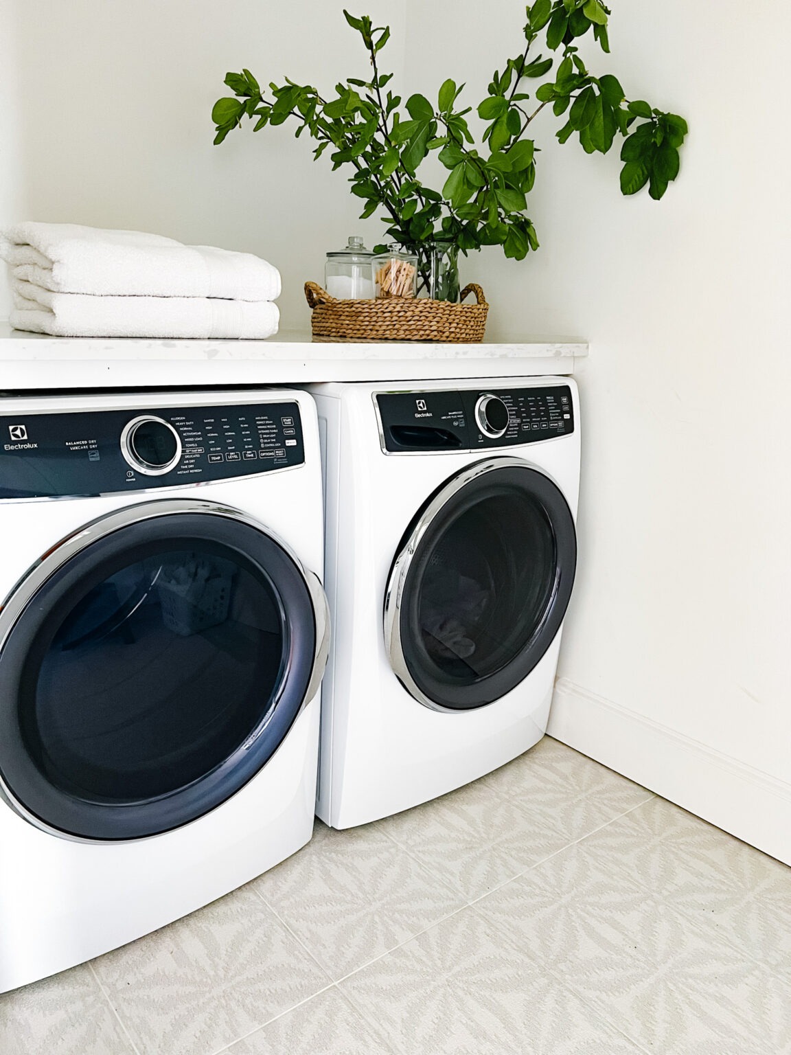 EASIEST Laundry Stripping Recipe to Deep Clean Smelly Towels