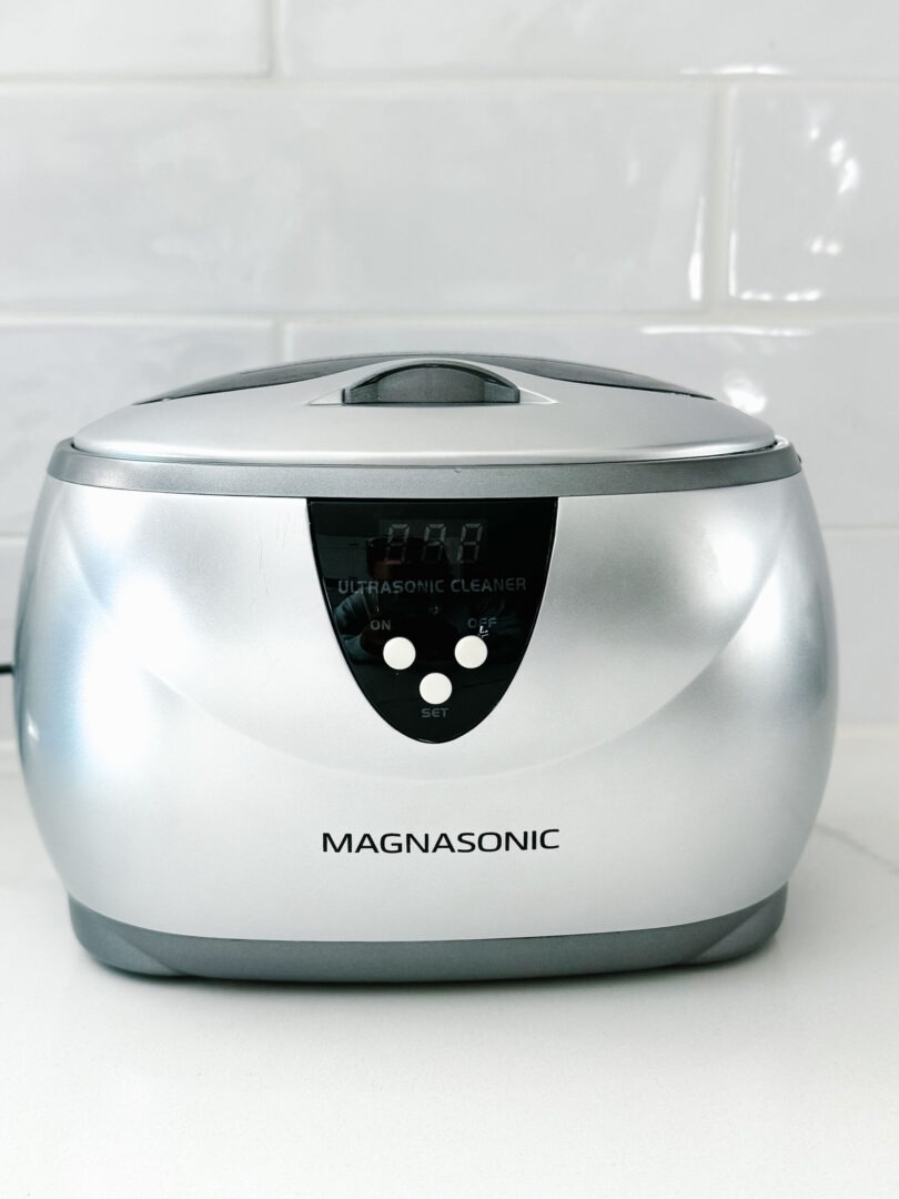 Easy & Effective Ring Cleaner